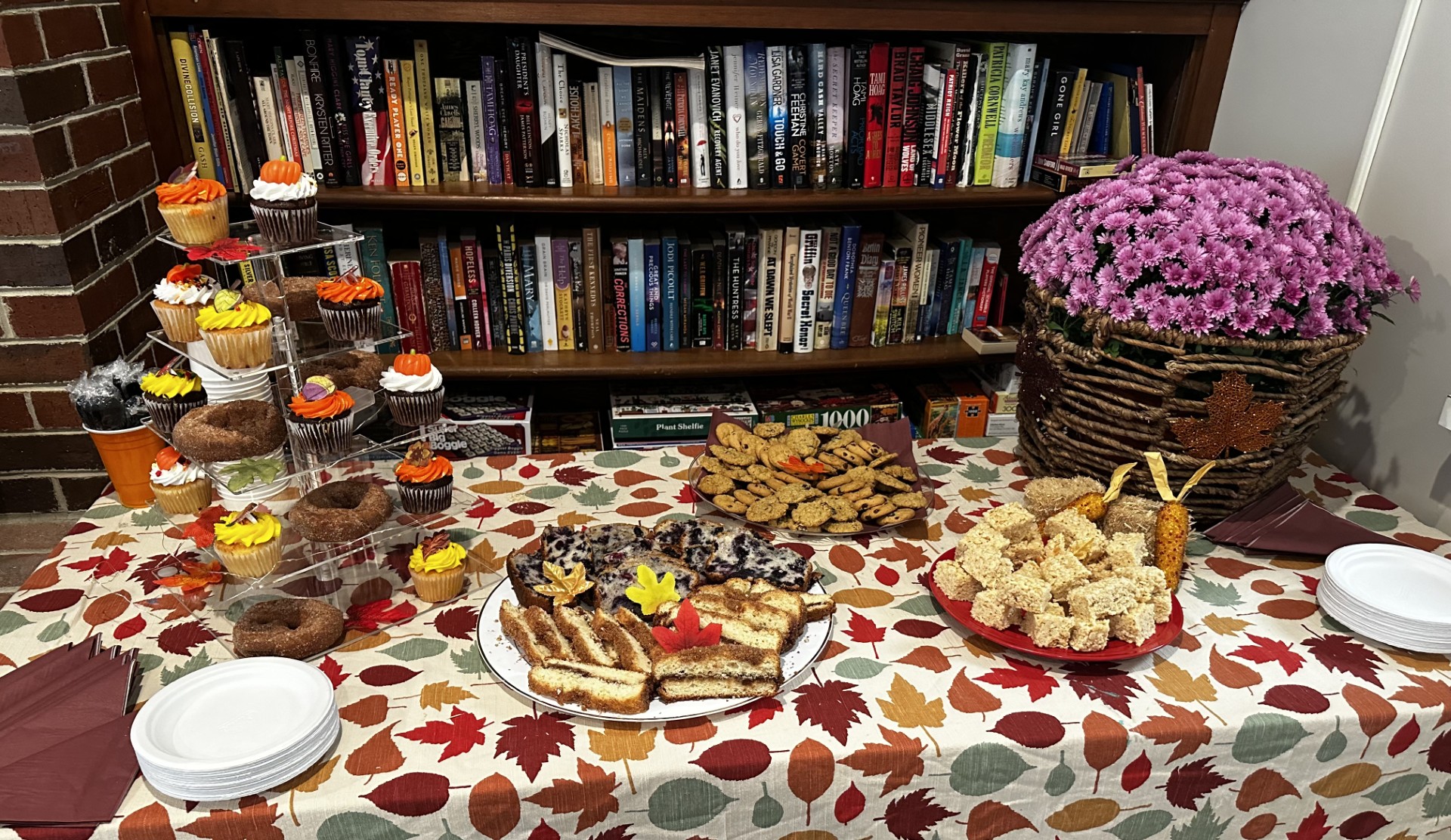 Marshfield Resident Celebrate Fall - Marshfield Housing Authority